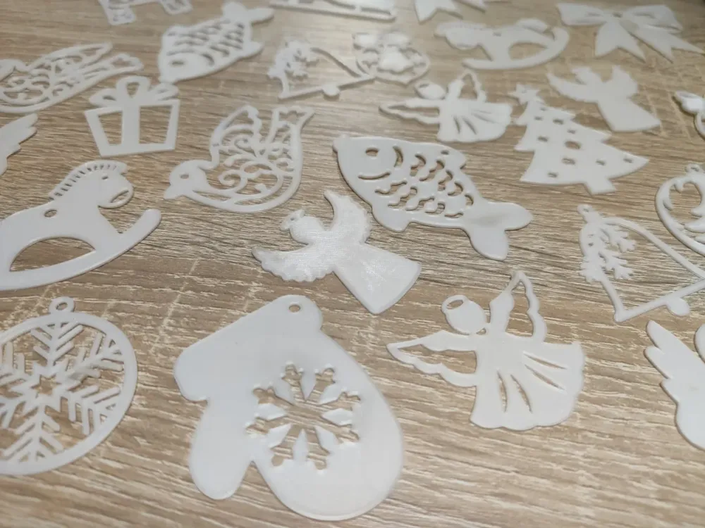 Open Source Christmas decorations - Public Domain Remixed by Freer ...