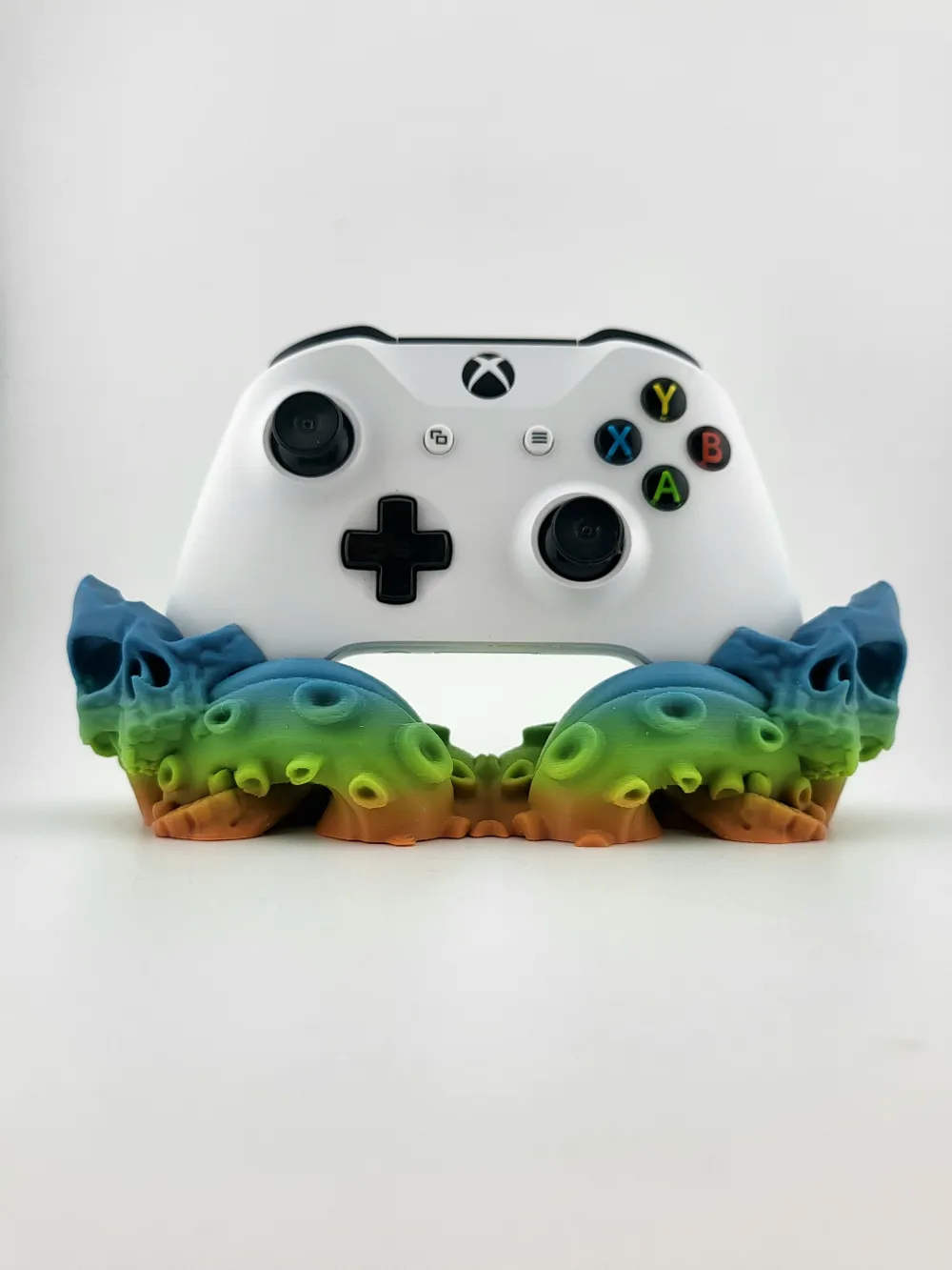 xbox controller holder stand skull and tentacle by Mad power MakerWorld ...