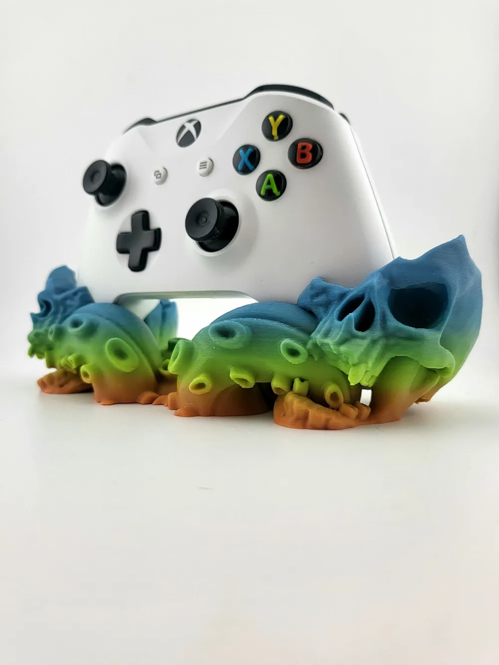 xbox controller holder stand skull and tentacle by Mad power - MakerWorld