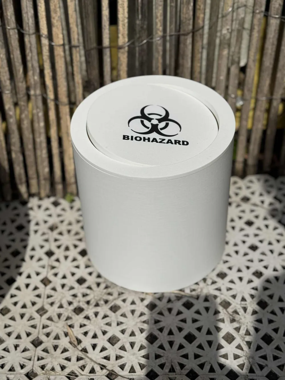 Biohazard WasteBin–Print-in-Place Swing Lid - Free 3D Print Model ...