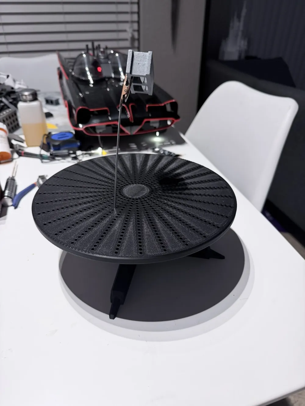 Airbrush painting table - Free 3D Print Model - MakerWorld