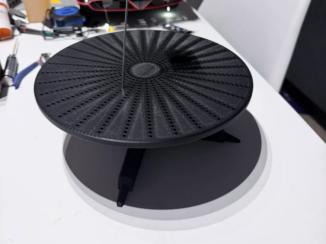 Airbrush painting table - Free 3D Print Model - MakerWorld