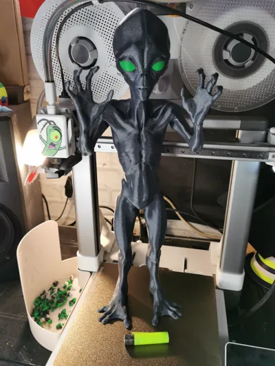 Put 'Em Up Alien XL - 20 Inch by Zurlingo-3D - MakerWorld