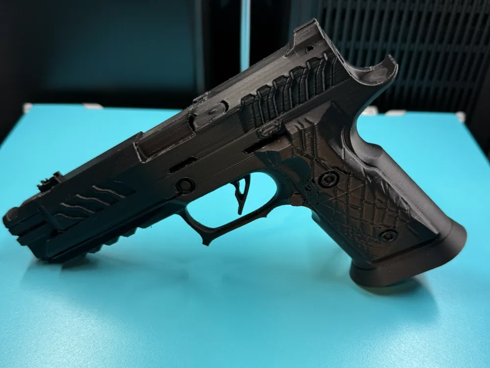 RE9 alligator Snapper "Leon's Handgun" - Free 3D Print Model - MakerWorld