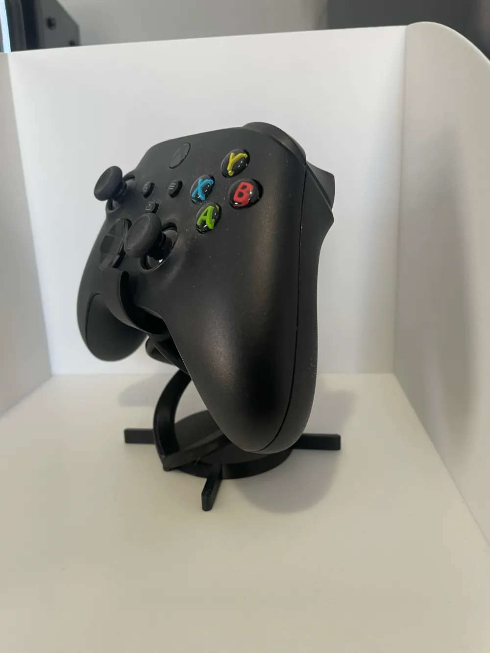 Helix Controller Stand by TheoriesIn3D - MakerWorld