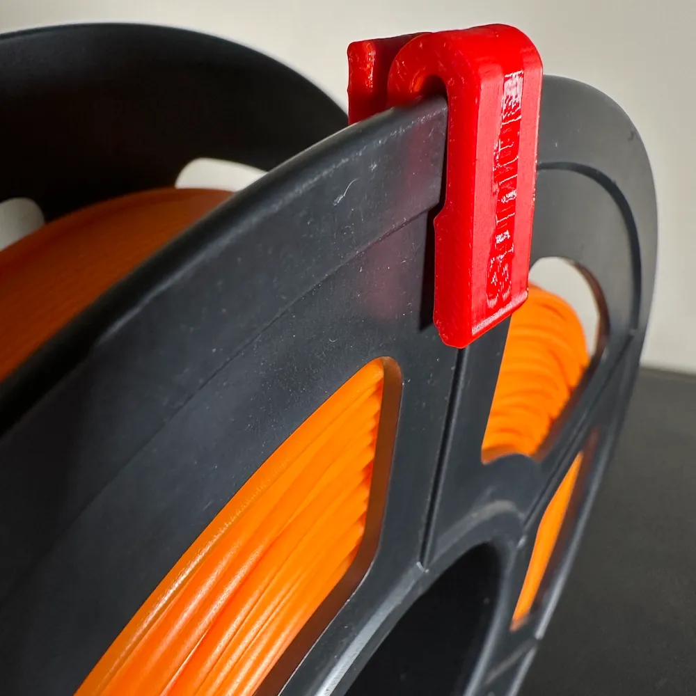 Low profile snap-on secure filament clip for Sunlu spools and Inland ...