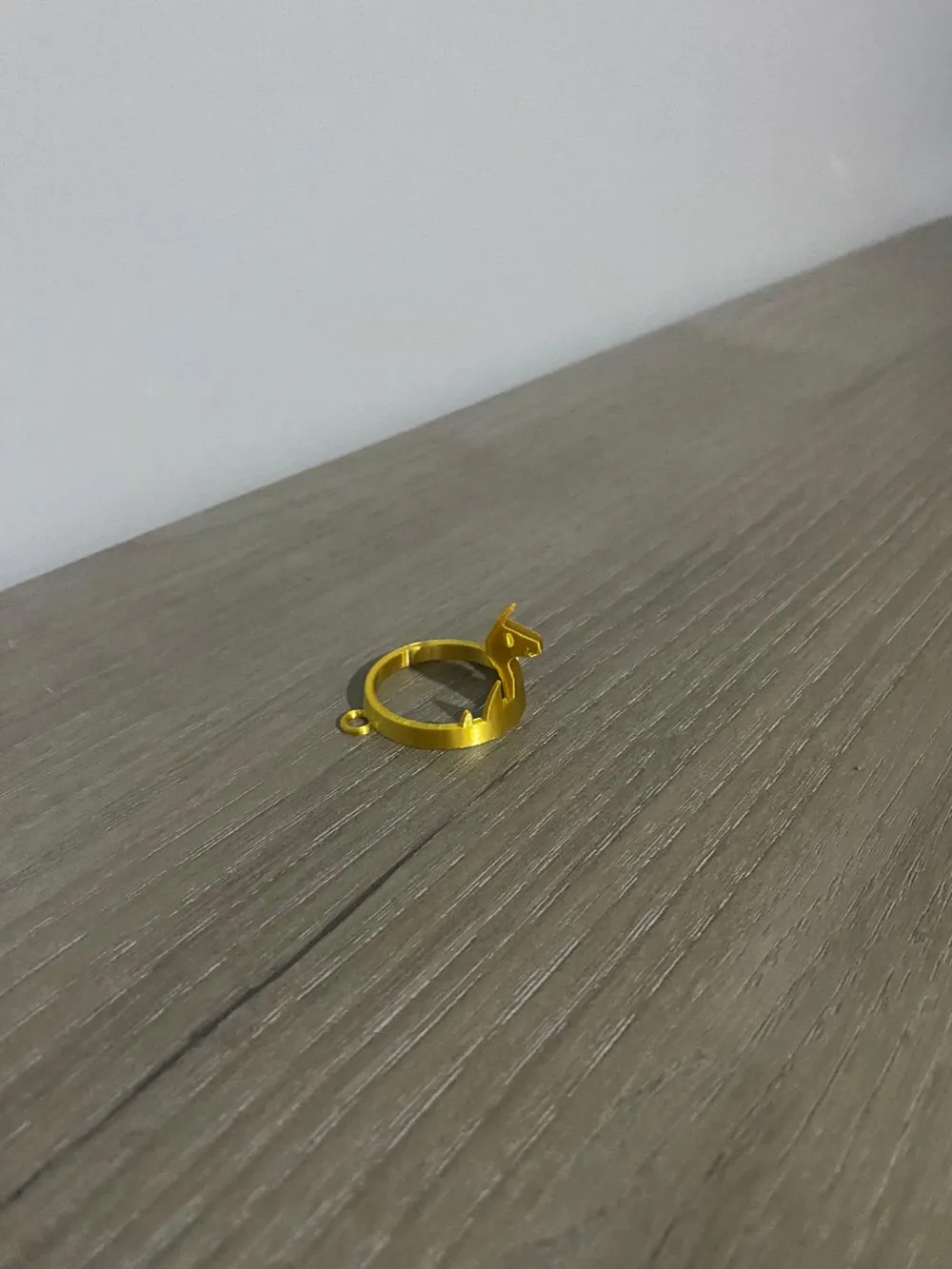 Fortnite Victory Crown Key Chain - Free 3D Print Model - MakerWorld