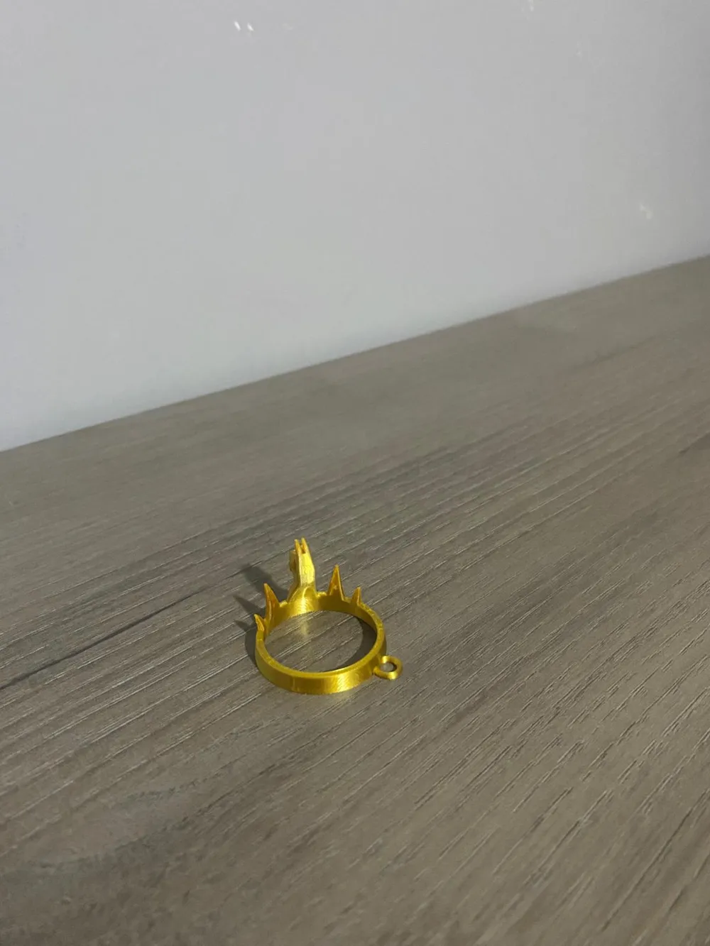 Fortnite Victory Crown Key Chain by Uras Yılmaz MakerWorld: Download ...