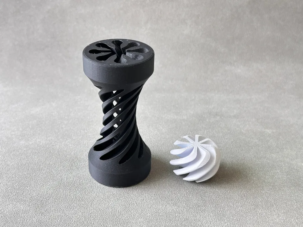 Vortex Ball Fidget – Spinning Core Twist Toy by Helena MakerWorld: Download Free 3D Models