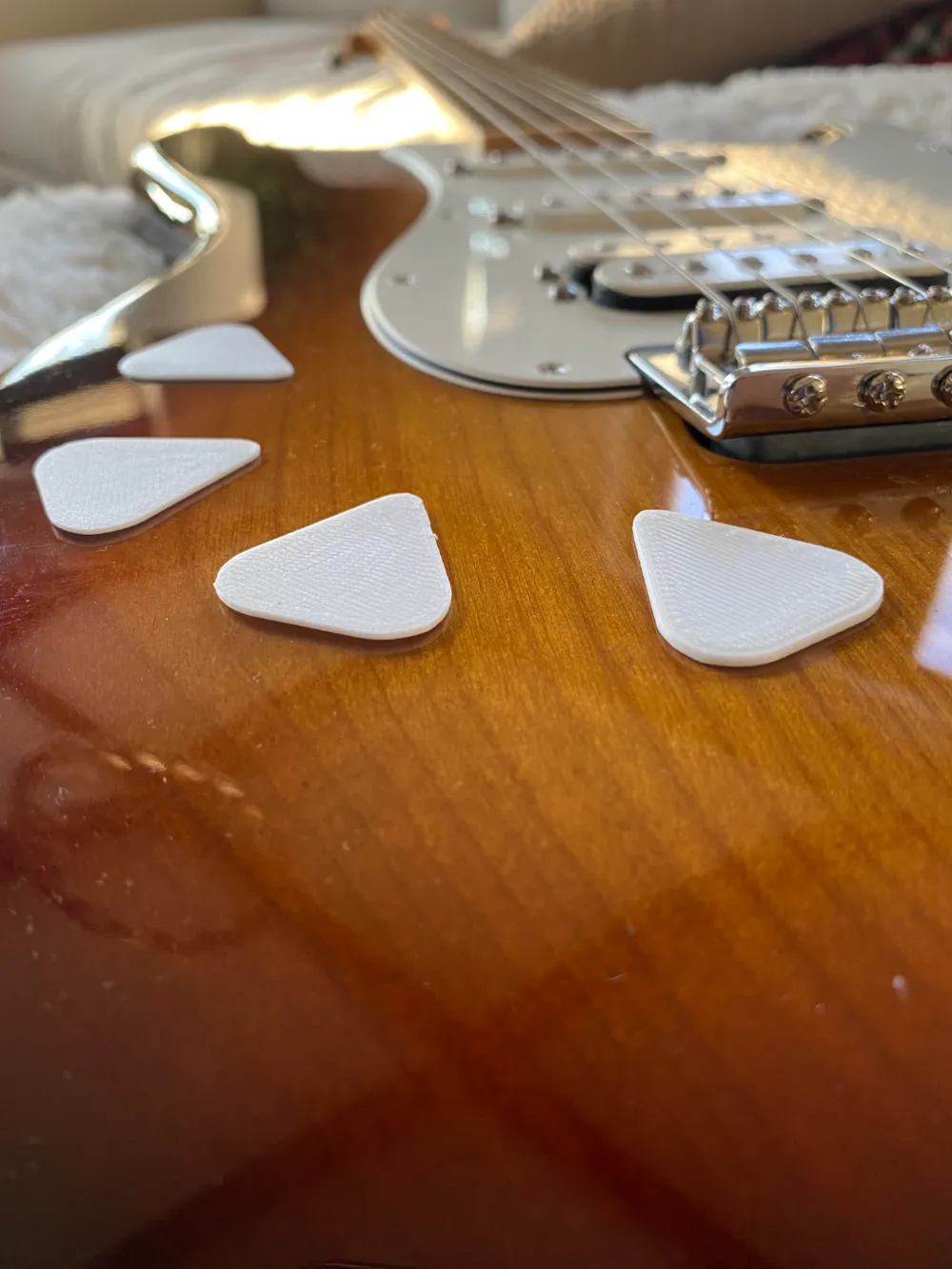 Guitar Picks ANY SIZE by Walktalkprints:) - MakerWorld