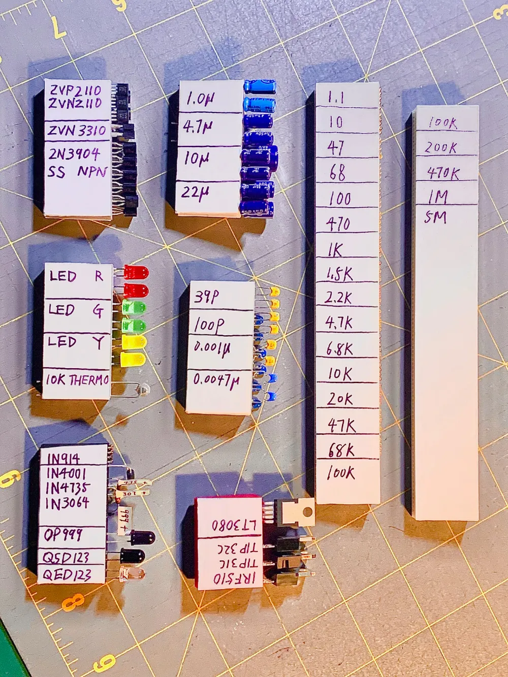 Organizing widget for breadboard project by yangc12345 - MakerWorld