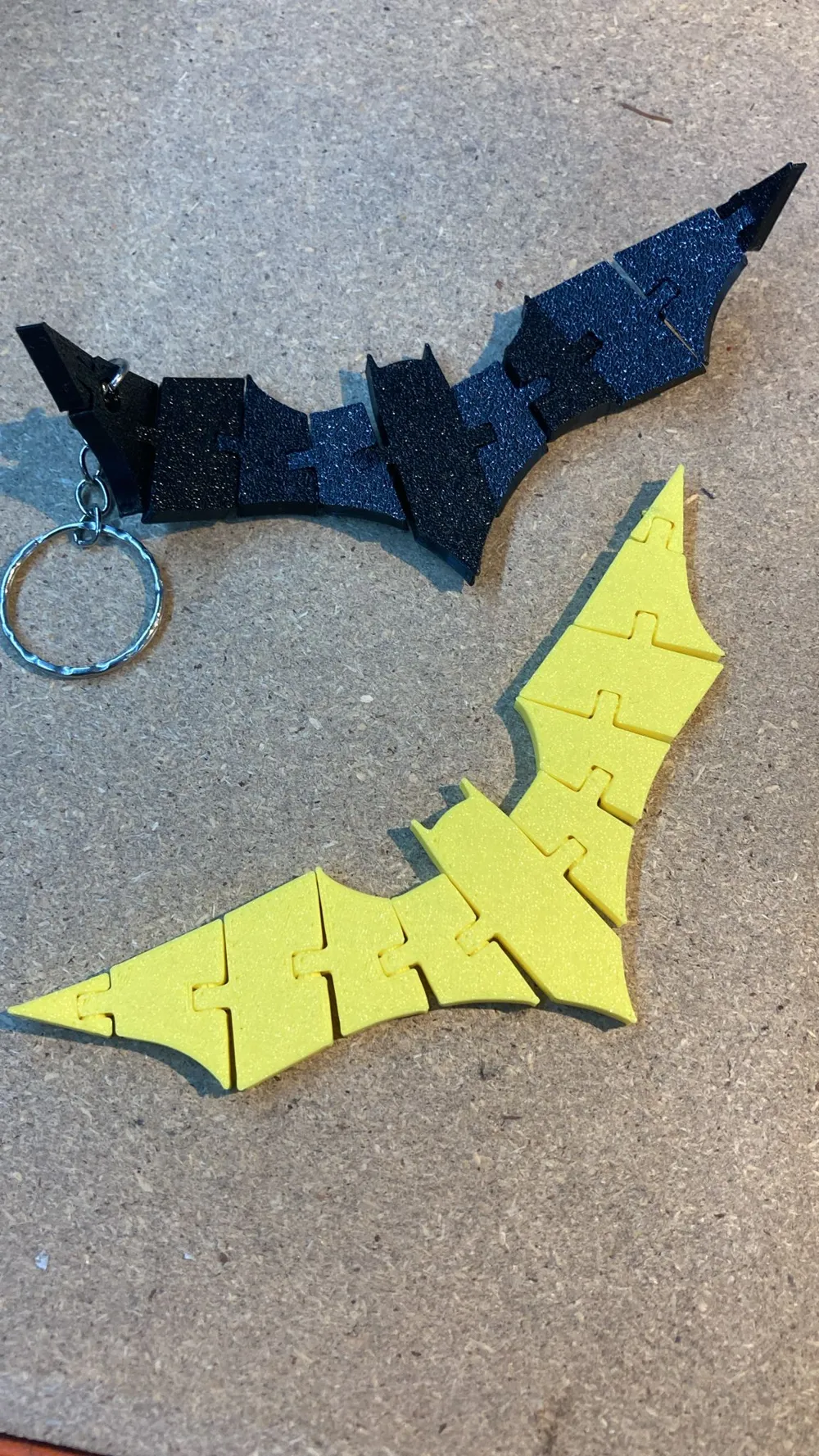 Articulated Batman Keychain by DD.DESING2K16 MakerWorld: Download Free ...