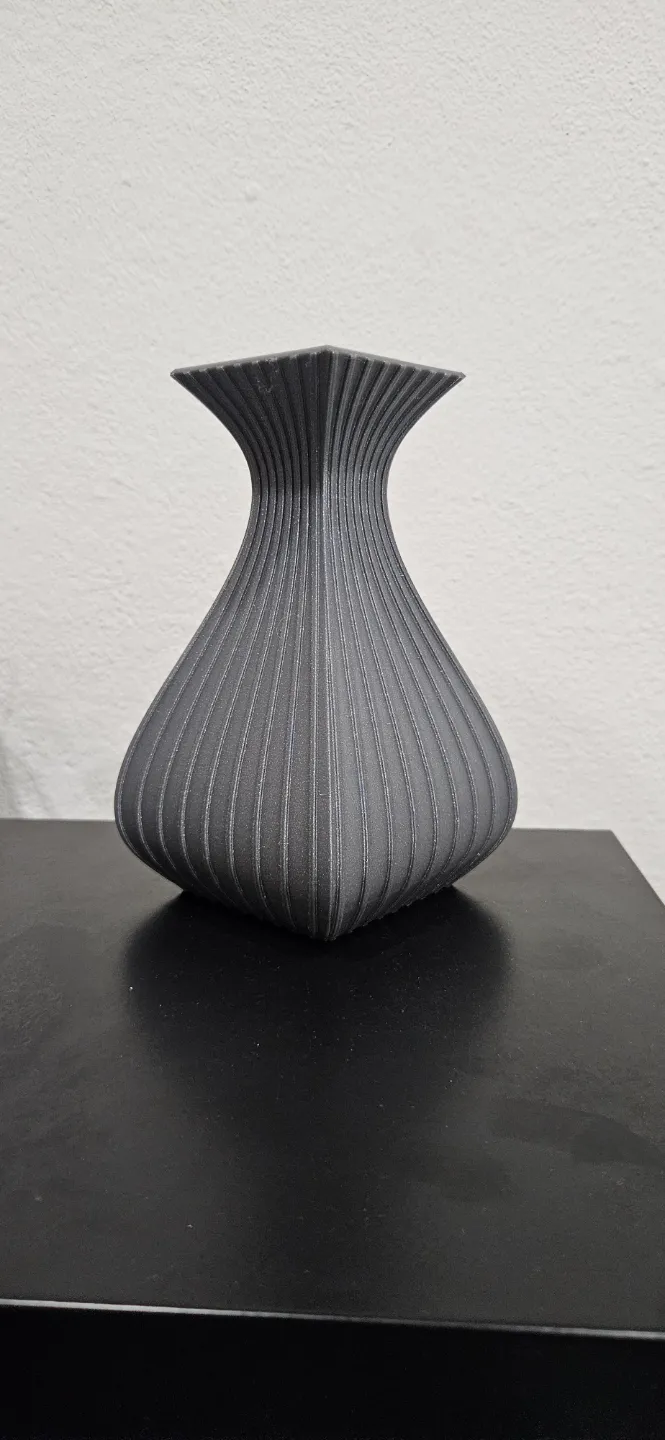 Simple Deco Vase by Domi.S MakerWorld: Download Free 3D Models