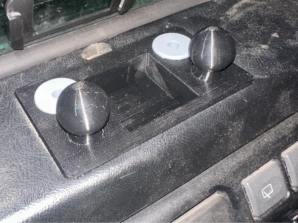 2x Ram Mount B x LR Defender (Ashtray/Coin Tray) - Free 3D Print Model ...