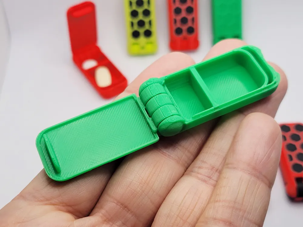 Pocket Whistle with secret compartment - Free 3D Print Model - MakerWorld