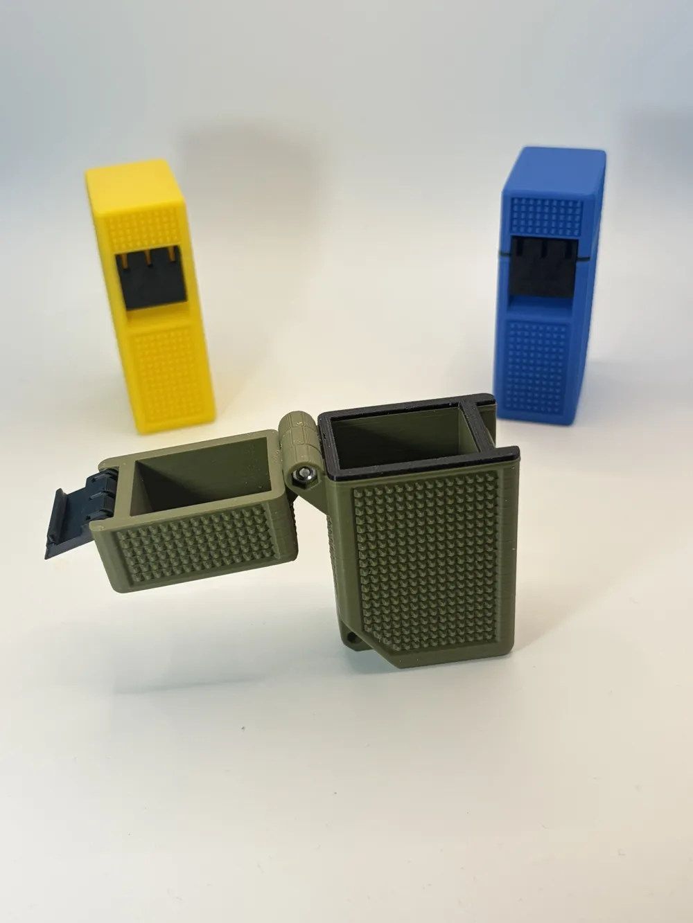 Rugged Hinged Box with Locking Tab & Seal Options - Free 3D Print Model ...