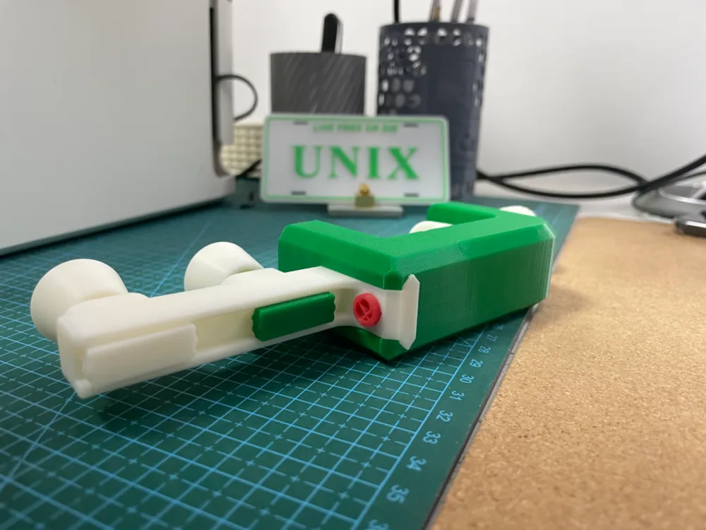 Skadis Compatible and expandable hole board by Someone - MakerWorld