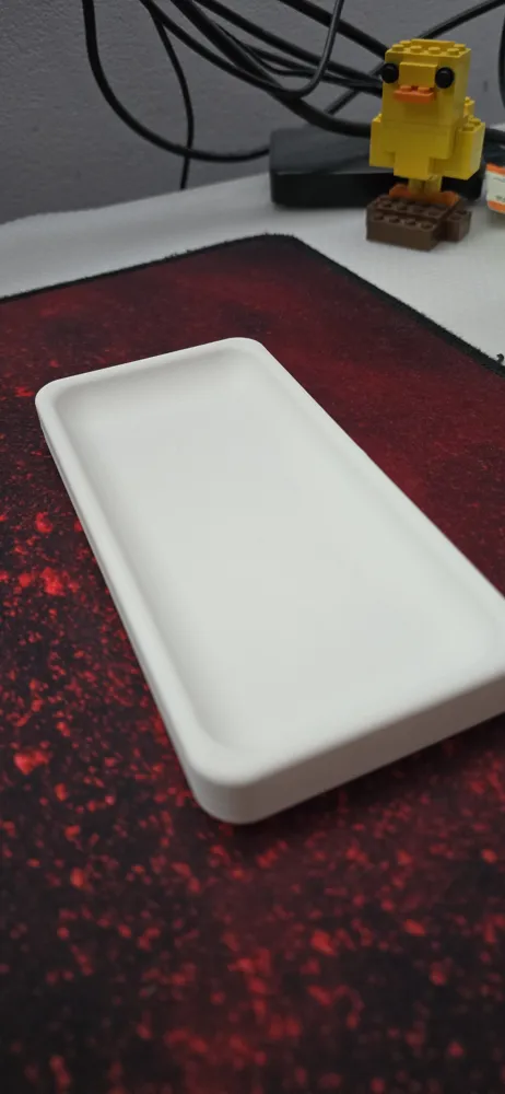 Simple tray by samurai MakerWorld: Download Free 3D Models