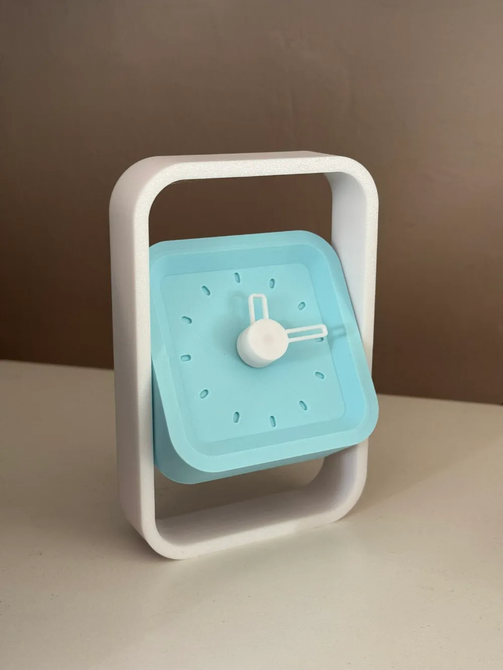 AXIS CLOCK by MakustomMakerWorld: Download Free 3D Models