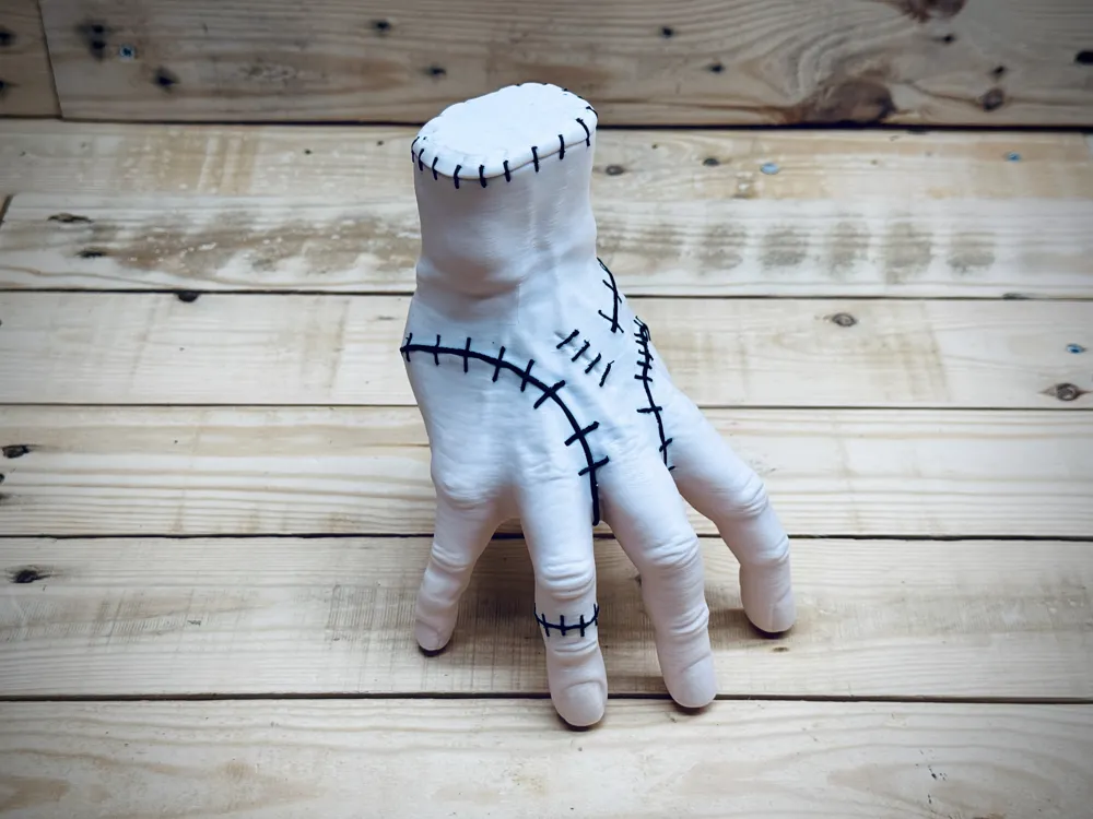 Thing, freestanding and wall mount version - Free 3D Print Model ...