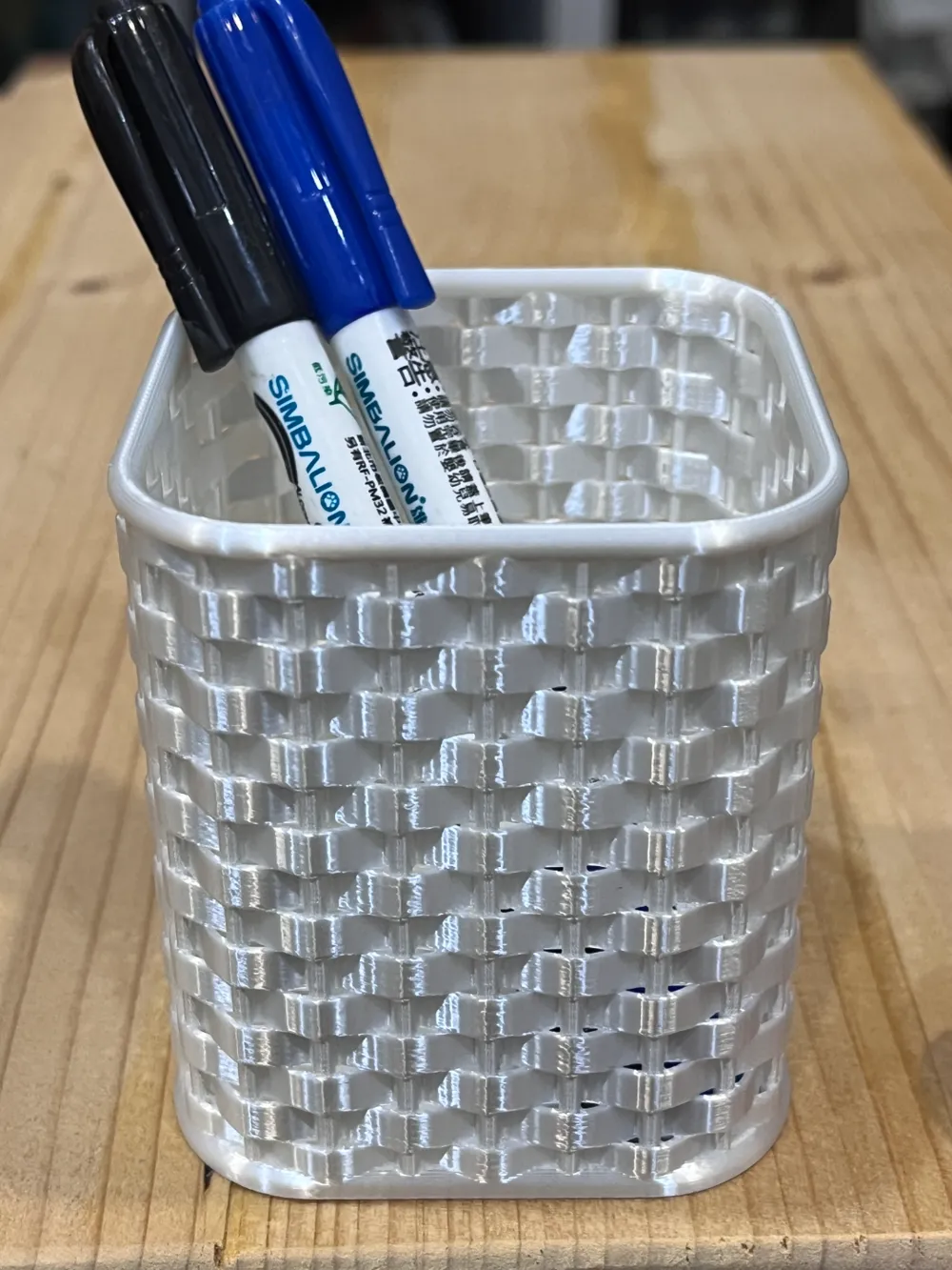 Bamboo rattan square pen holder by jerry320320 - MakerWorld