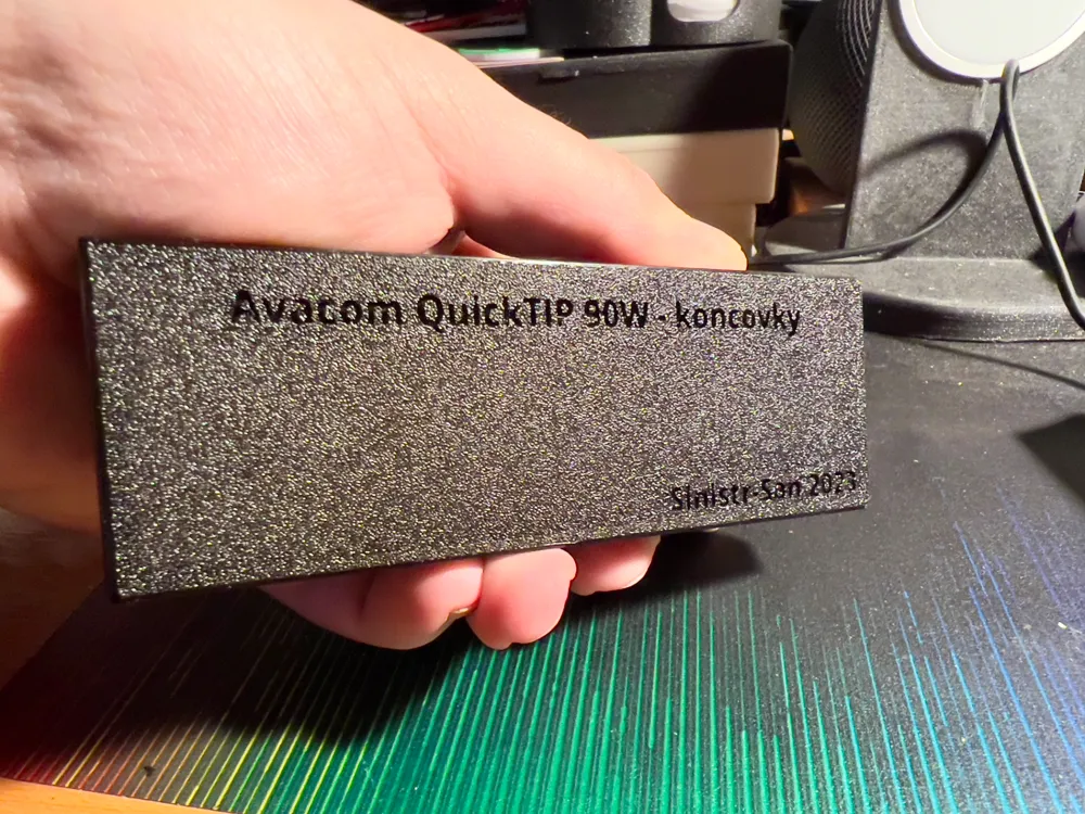 Avacom QuickTip 90W adaptérs/adaptéry by sinistrcz - MakerWorld