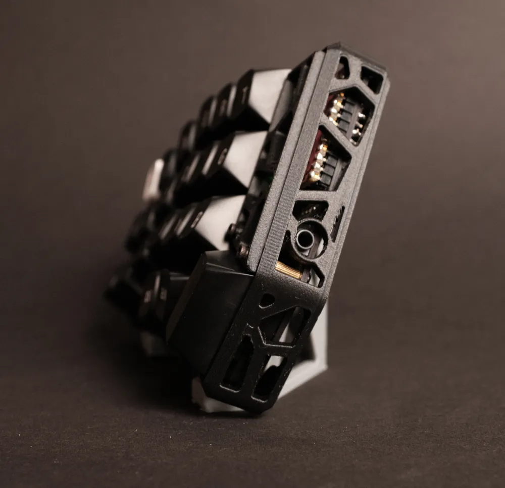 Cornehole Case for Corne Keyboard (CRKBD) wired Remixed by exen904 ...