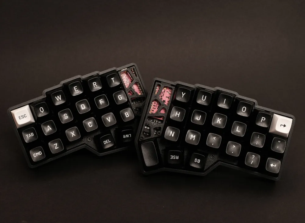 Cornehole Case for Corne Keyboard (CRKBD) wired Remixed by exen904 ...