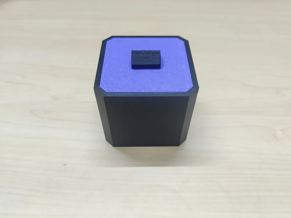 Tricky Christmas Gift Box (Spin to Unlock) - Free 3D Print Model ...