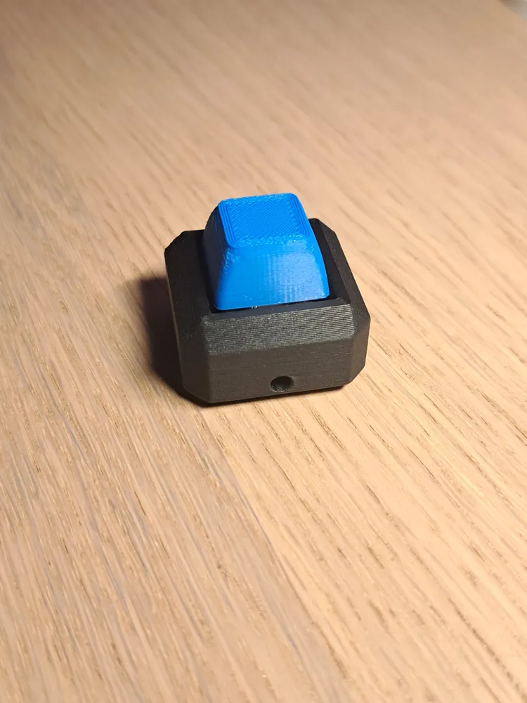 Fidget Clicker Keychain - Free 3D Print Model - MakerWorld