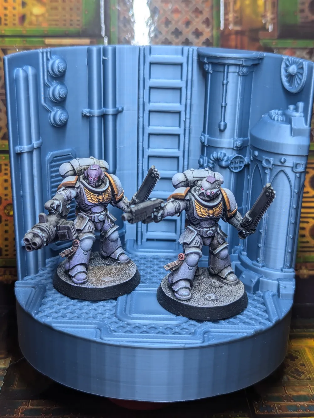 Miniature Display Stand F Hero Stand Warhammer 40k - Free 3D Print ...
