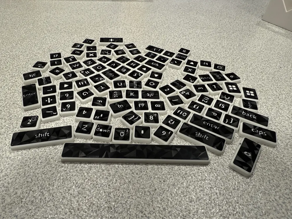 Cloud Caps - Backlit Keycap Full Set by Tatertoter MakerWorld: Download ...