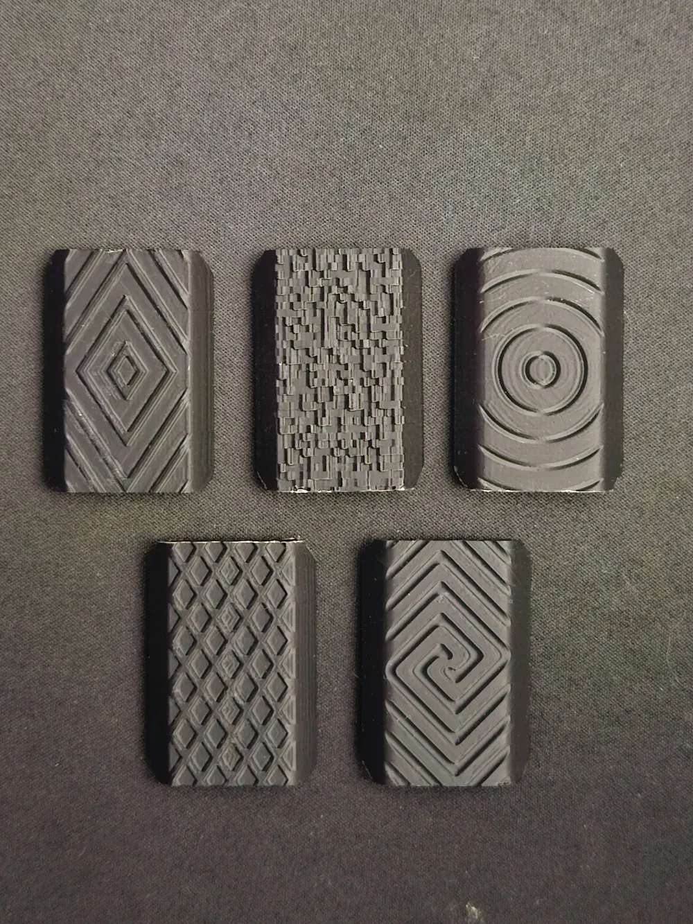 Custom Pattern Snap On M-LOK Handguard Covers by Julien Hoang ...