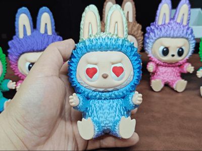 Labubu Sitting Party - Rotating Eyes (No AMS required) - Free 3D Print ...