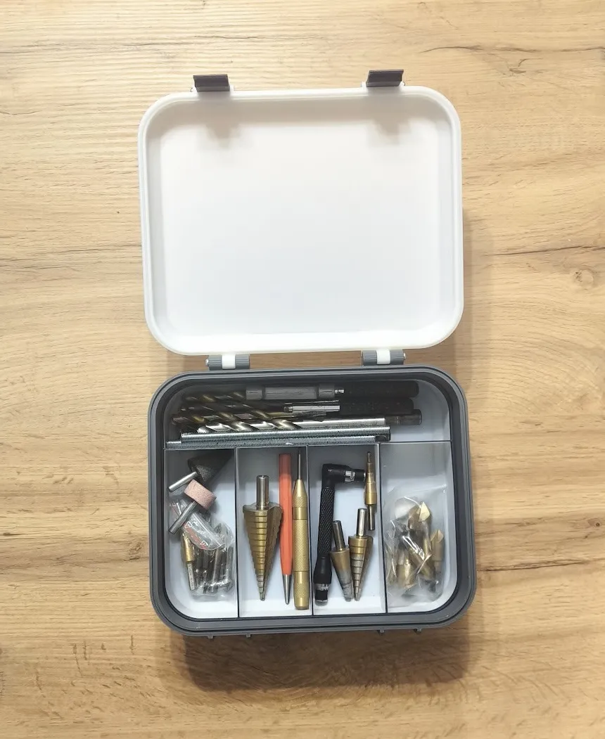 Storage box with compartments to insert by motorola2001 MakerWorld ...