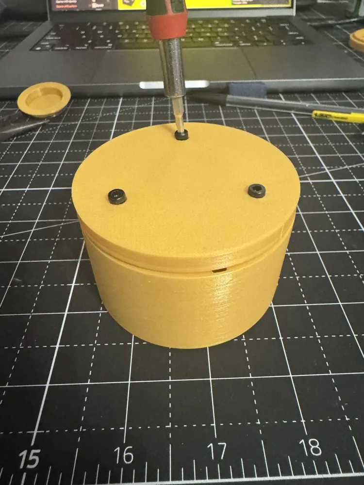 Mechanical Iris Ring Box - Free 3D Print Model - MakerWorld