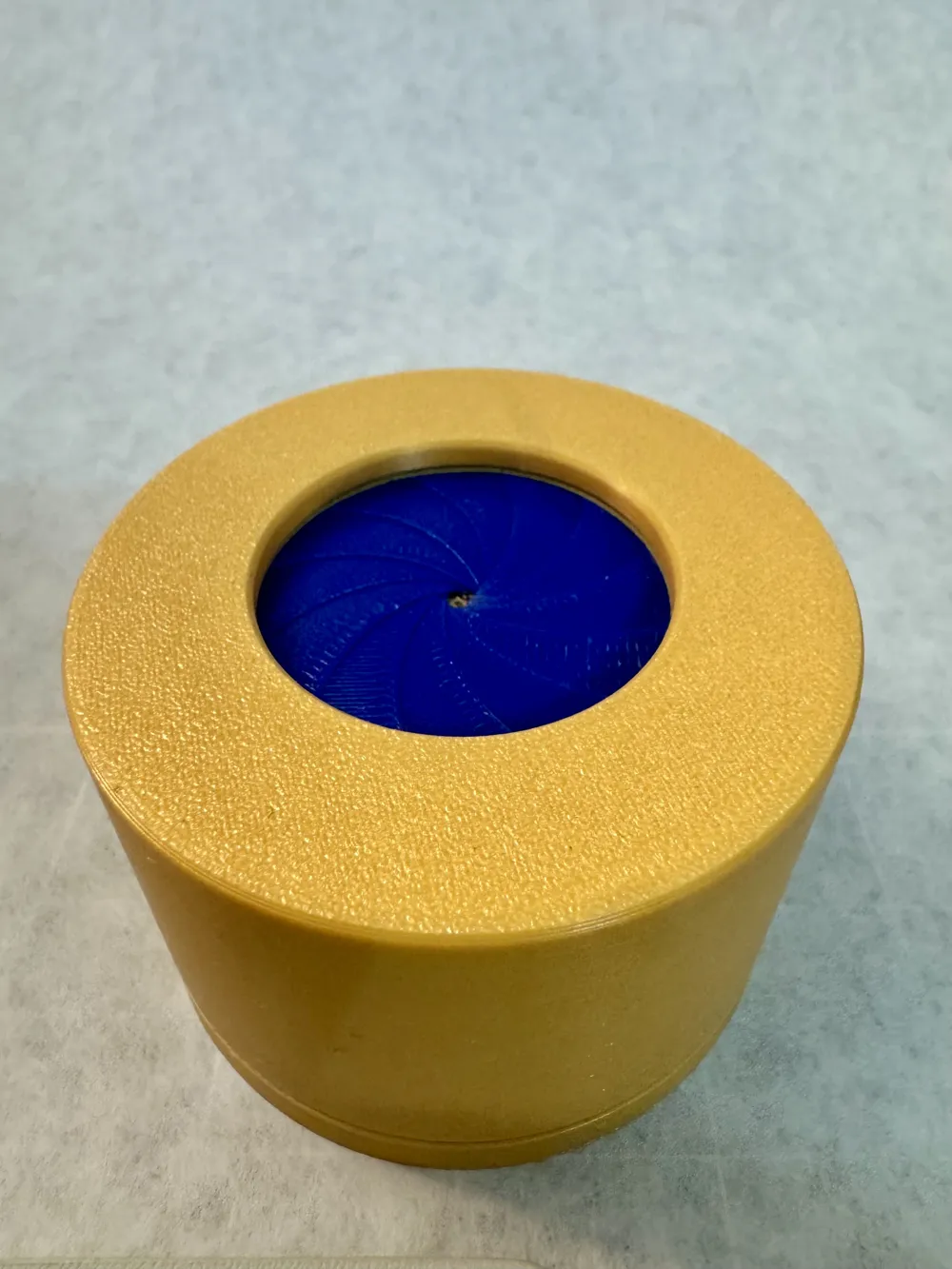Mechanical Iris Ring Box - Free 3D Print Model - MakerWorld