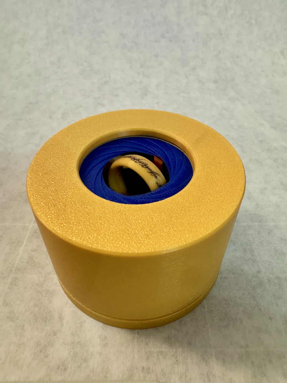 Mechanical Iris Ring Box - Free 3D Print Model - MakerWorld