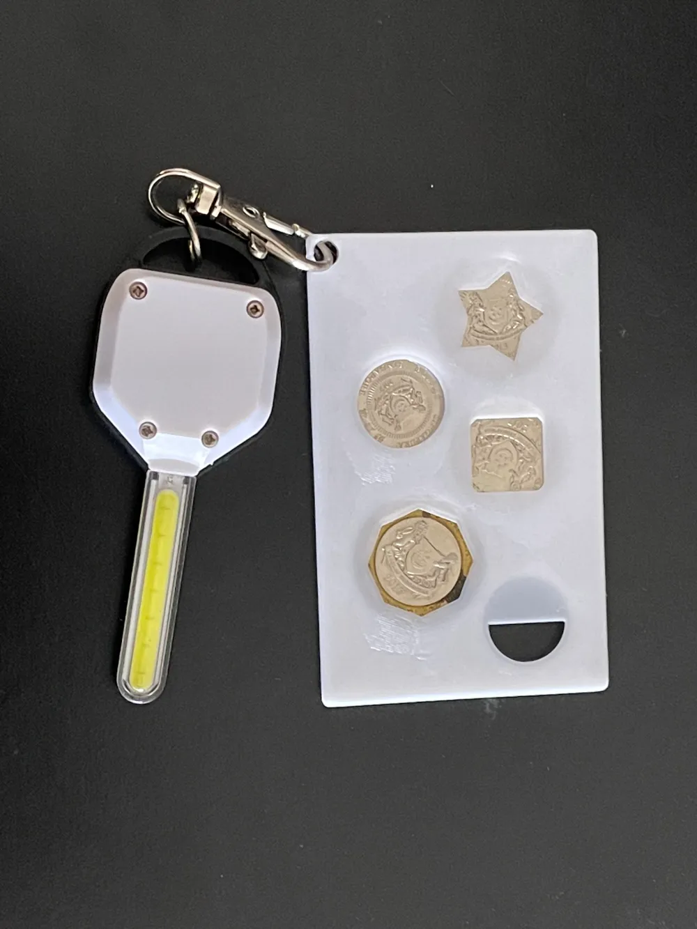 SGD Coin holder card - assistive accessory by saad.caffeine - MakerWorld