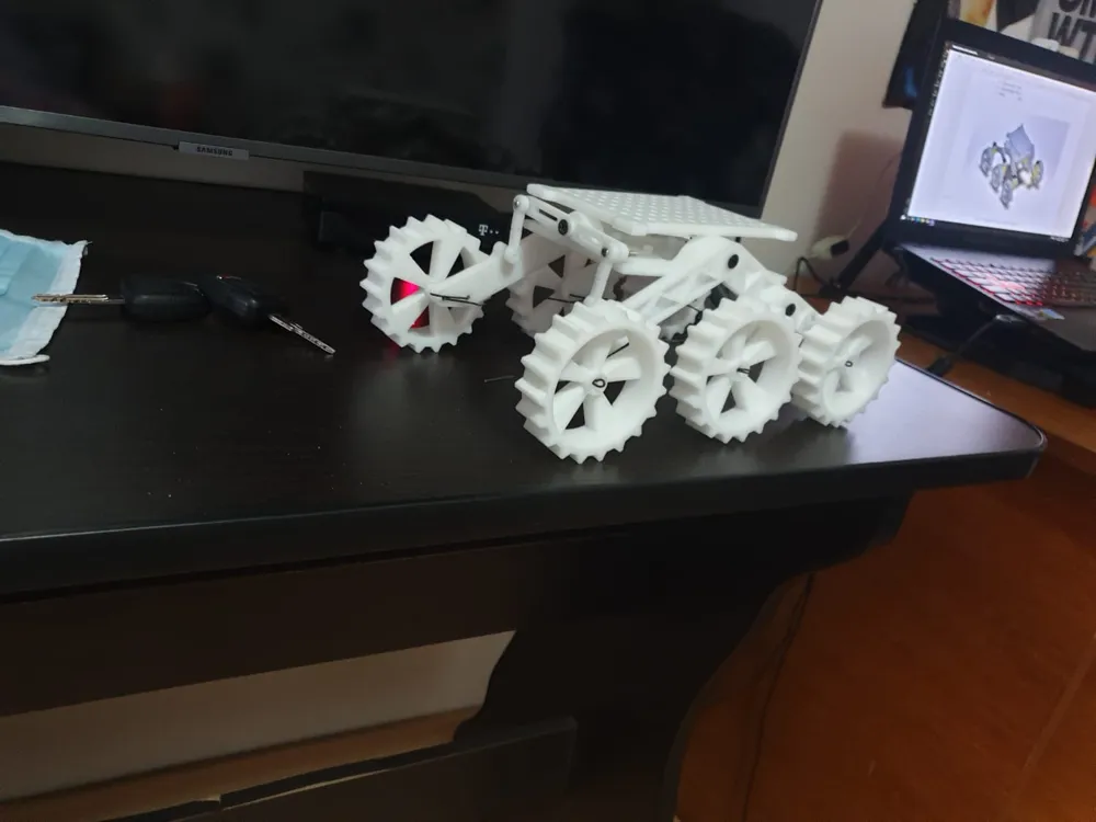 RC Moon Rover - Free 3D Print Model - MakerWorld