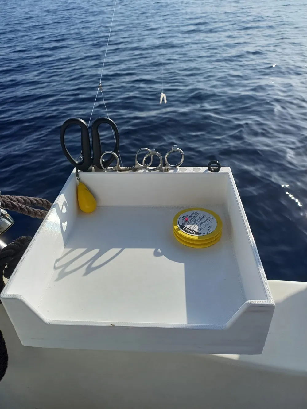 Fishing bait container tray for boat - Free 3D Print Model - MakerWorld