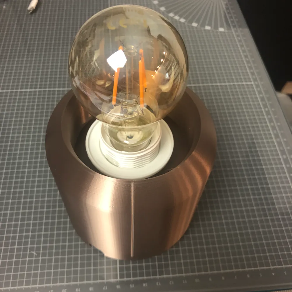 Moon lamp Ø20cm, with table stand for E27 socket by Ehrnberg - MakerWorld