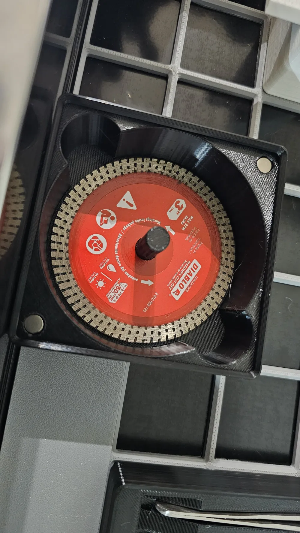 Gridfinity 3" Cutoff Disk Storage - Free 3D Print Model - MakerWorld