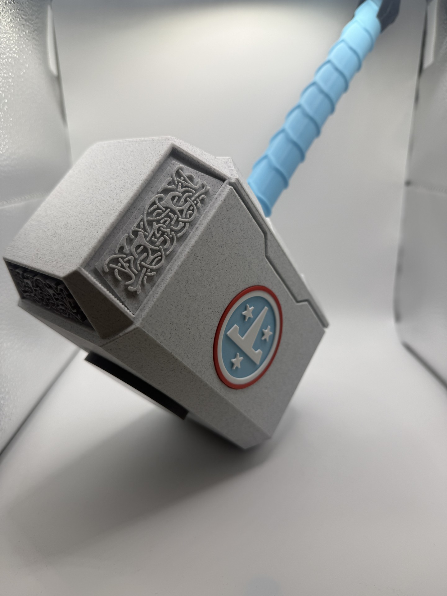 Custom Tennessee Titans Themed Hammer - Free 3D Print Model - MakerWorld