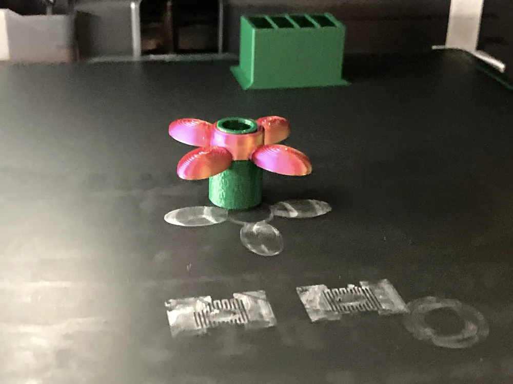 Flower Fidget Spinner Pencil Topper by PenolopyBulnick - MakerWorld