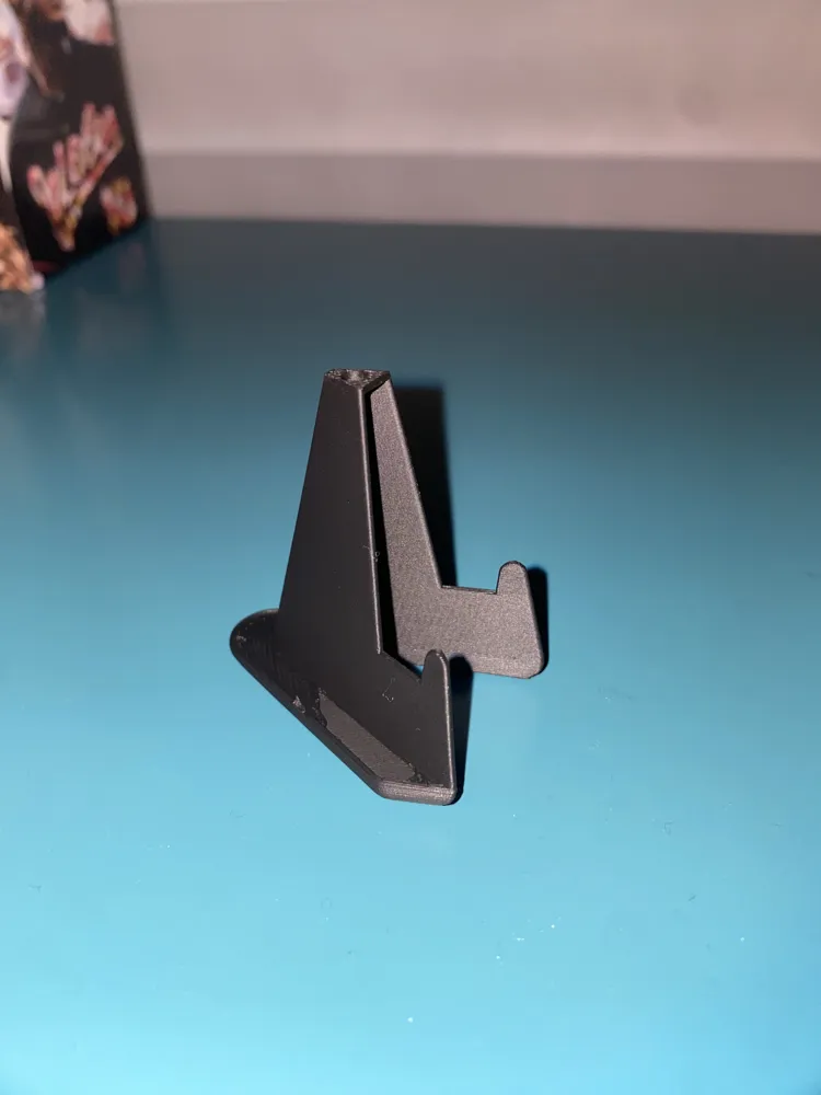 Card holder - Free 3D Print Model - MakerWorld