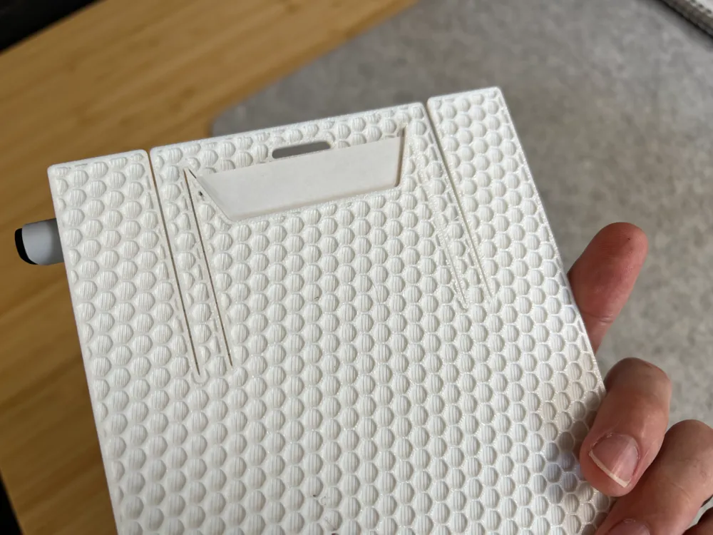 Print In Place Clipboard 1.0 by Luke Edwin MakerWorld: Download Free 3D Models