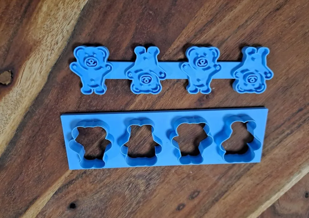 Row of Teddies Cookie Cutter - Free 3D Print Model - MakerWorld