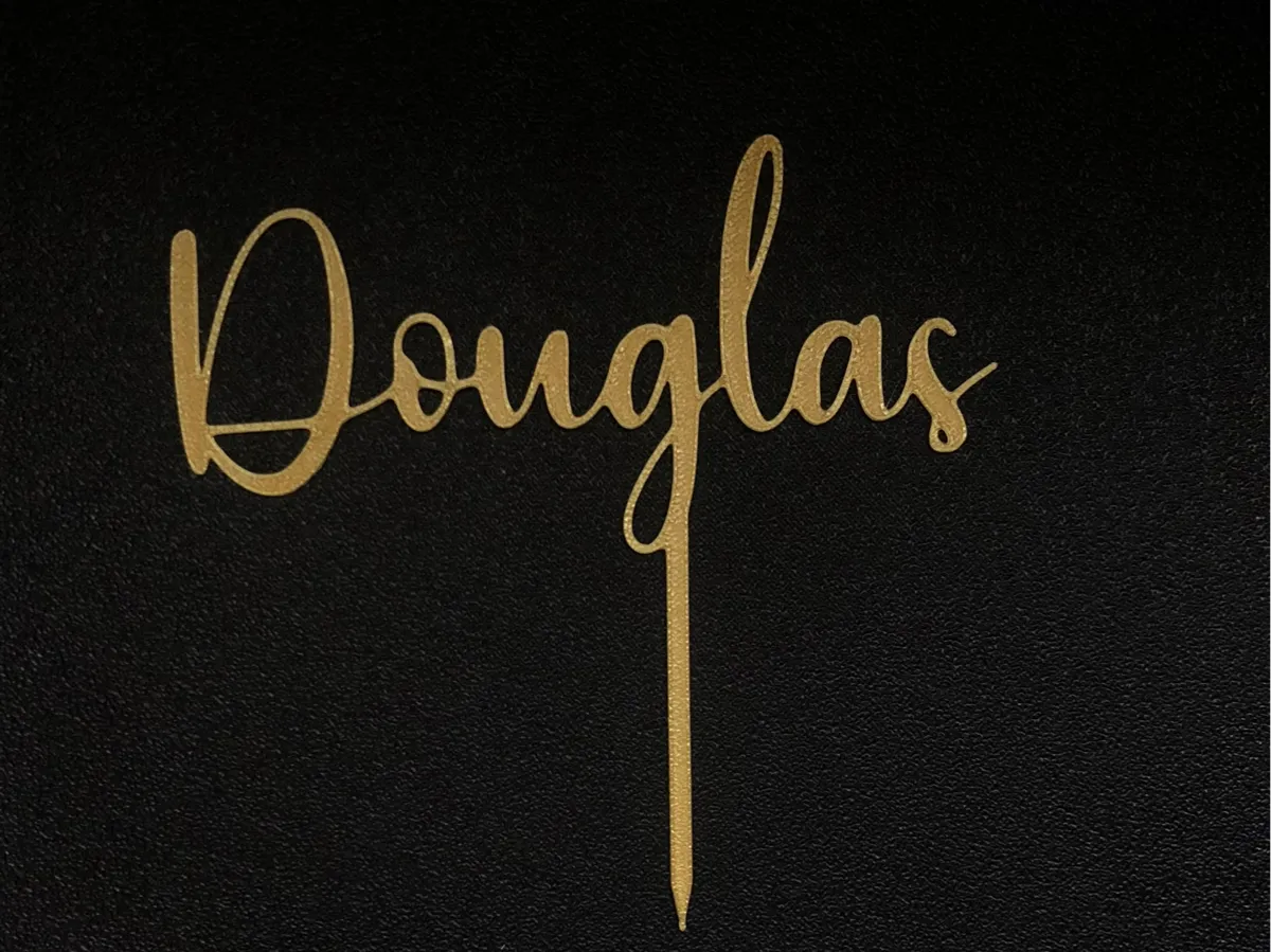 Décoration de gâteau Douglas - Modèle d'Impression 3D Gratuit - MakerWorld