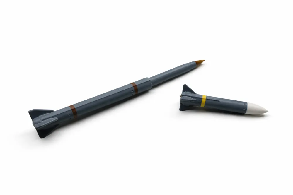 AIM-120 AMRAAM - 导弹模型和笔 - 免费 3D 打印模型 - MakerWorld